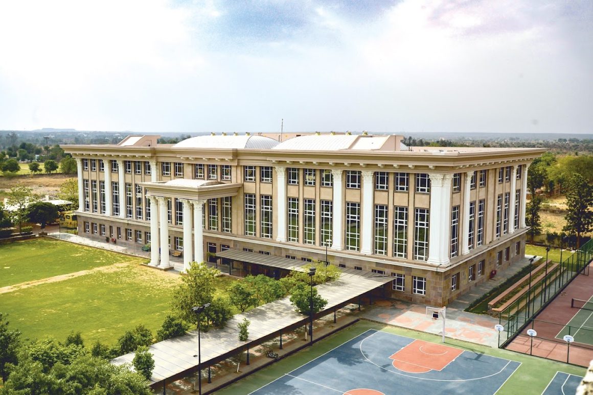Top 10 Schools in Noida: A List of Best Schools in the City | Leverage Edu
